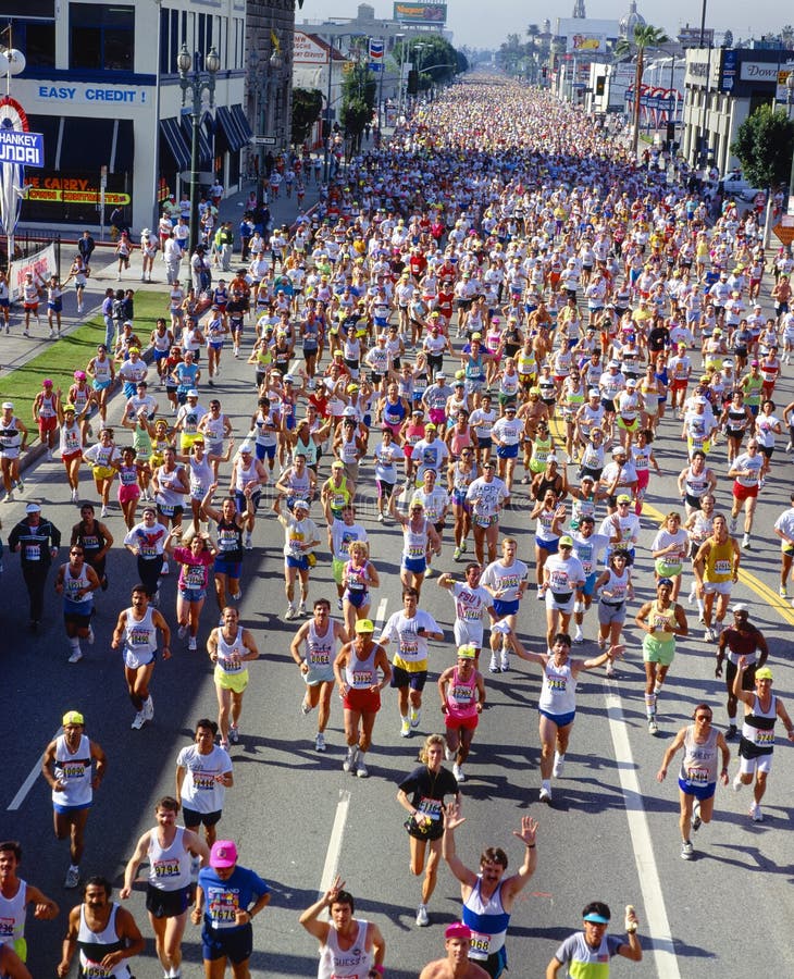 Los Angeles Marathon editorial stock image. Image of marathons - 23177104