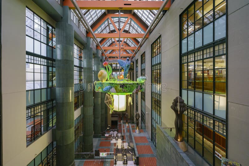 Los Angeles Public Library editorial photography. Image of rotunda ...