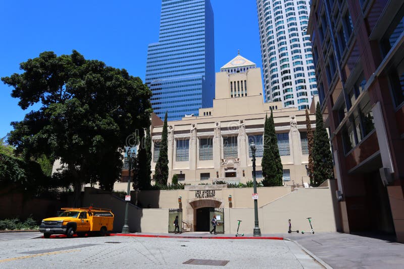 Los Angeles Public Library Located in Downtown of Los Angeles ...