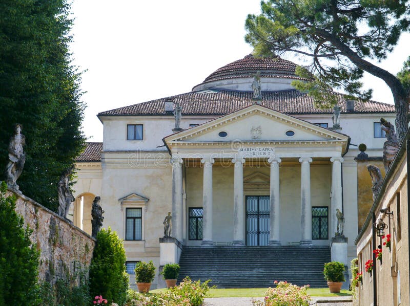 Los Angeles Rotonda obraz stock. Obraz złożonej z dojrzały - 32602175