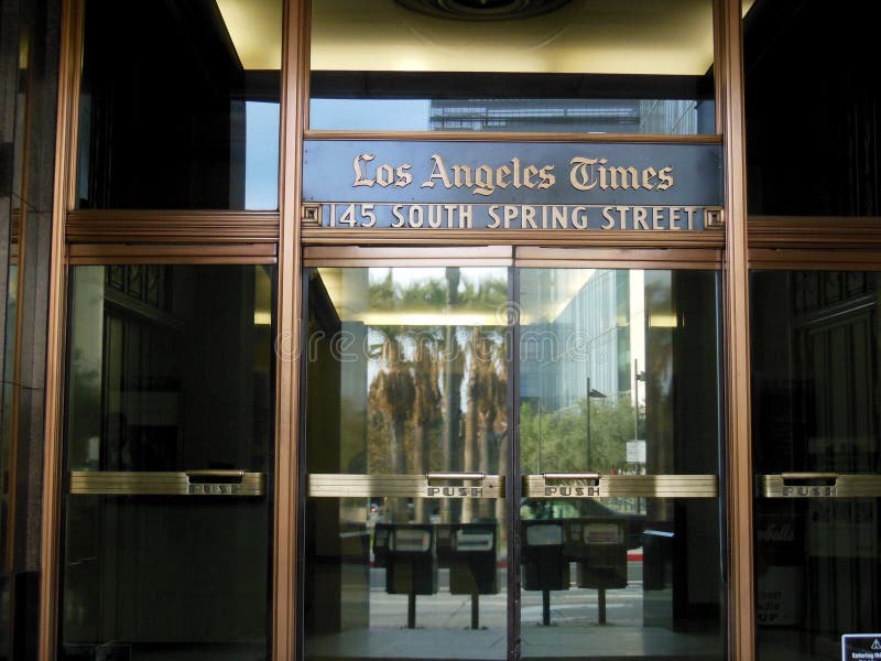 Los Angeles Times-Signage stock abbildung. Illustration von zeitung ...