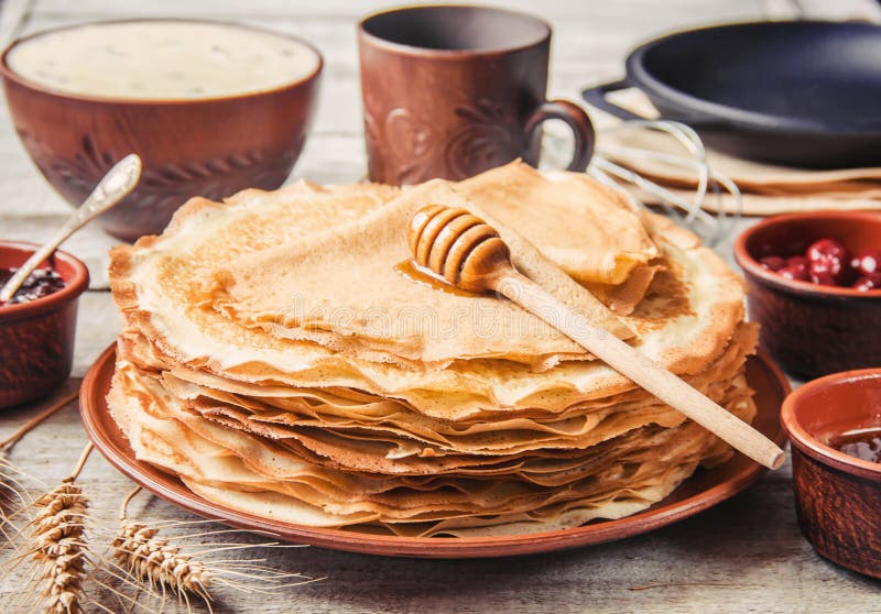 Los Crespones Son Hechos En Casa Crepes Imagen de archivo - Imagen de ...