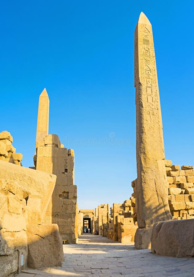 Los Obeliscos De La Reina Hatshepsut Foto de archivo - Imagen de templo ...