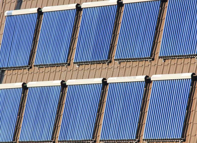 Paneles solares foto de archivo. Imagen de alternativa - 38775116