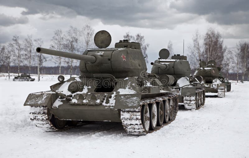 El tanque ruso viejo imagen de archivo. Imagen de vendimia - 23498405