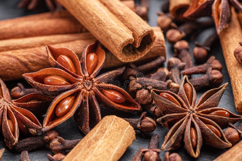Lots of Three Spices for Mulled Wine â€“ Star Anise, Cinnamon and Clove ...