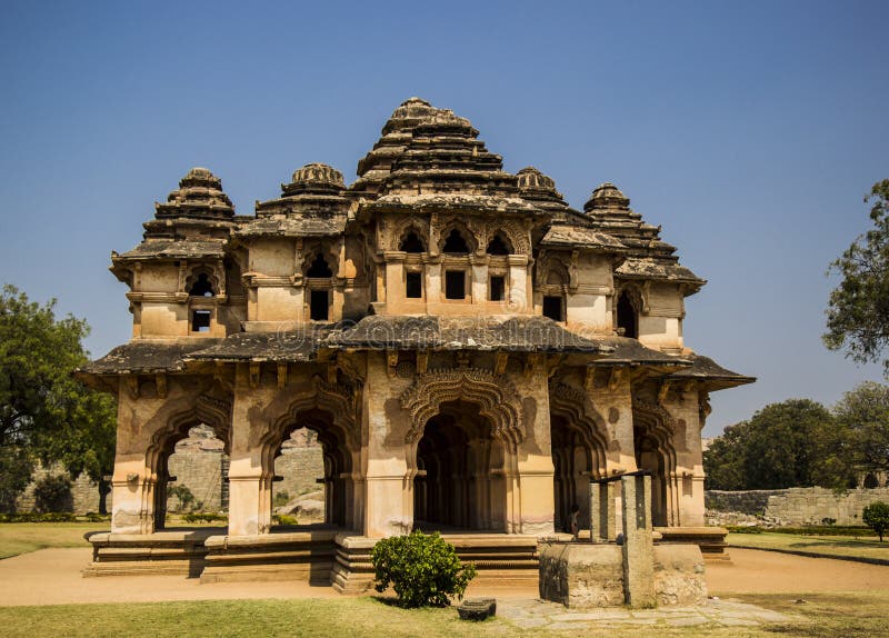 Lotus Mahal in Hampi, India Redactionele Stock Foto - Image of stad ...