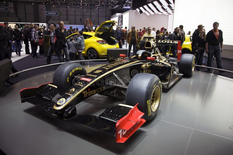 Streamlined Formula 1 Cars Stock Photos - Free & Royalty-Free Stock ...