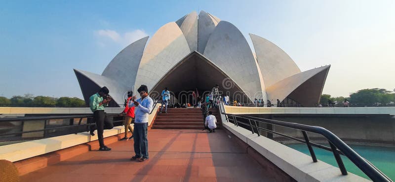 Lotus Temple Located in Delhi, India. Editorial Stock Photo - Image of ...