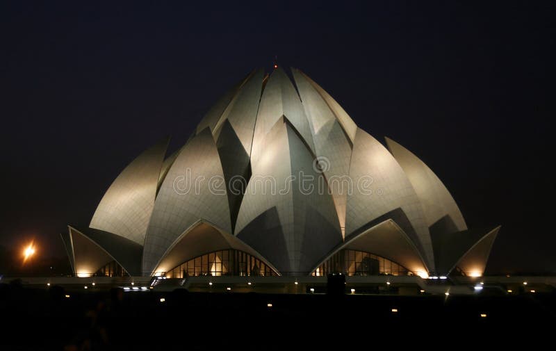 Lotus Temple at Night, Delhi Stock Photo - Image of grand, outdoor: 4159488