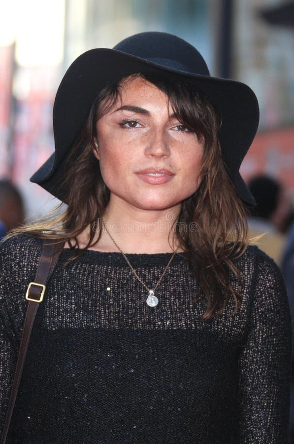 Louis Winstone editorial photo. Image of henry, winstone - 25275636