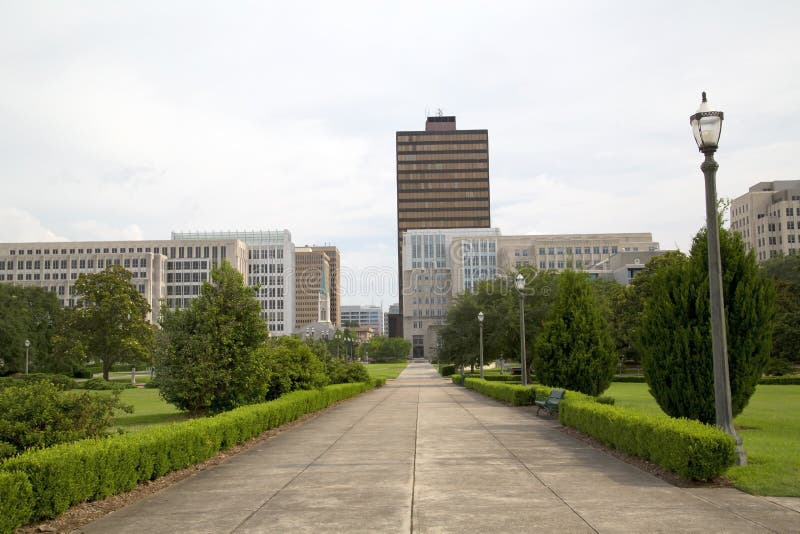 Louisiana State Capitol Buildings Stock Image - Image of skyline, rouge ...