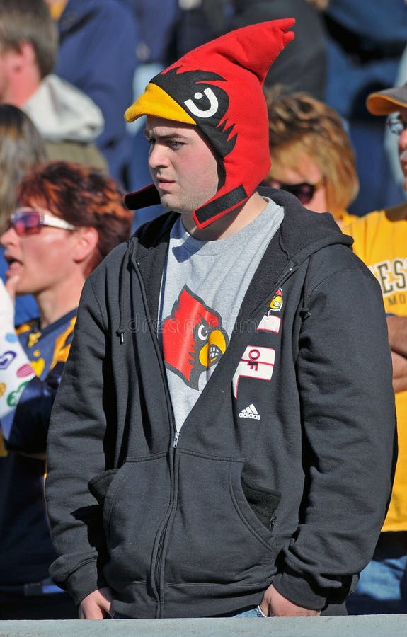 Louisville football fan editorial image. Image of ncaa - 21977625