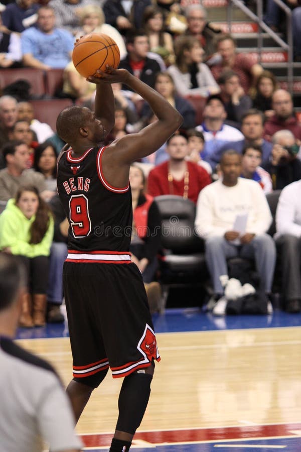 Loul Deng editorial photo. Image of professional, athlete - 17721006