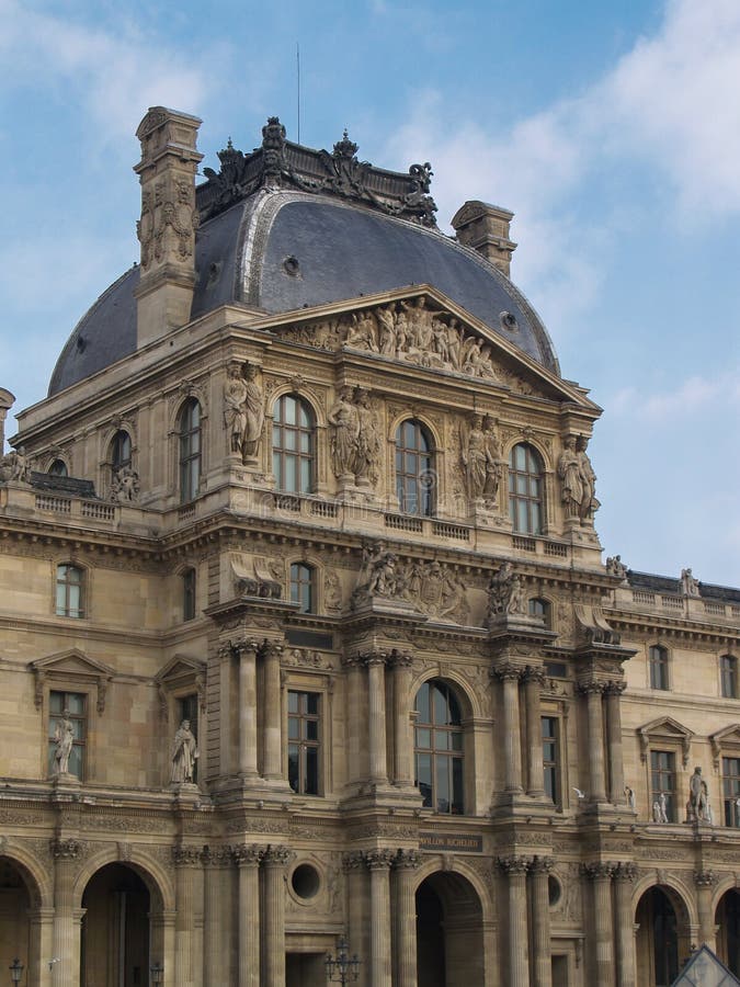 Louvre stock image. Image of tours, teau, building, paris - 31084553