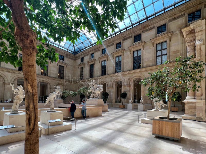 A Louvre Interior in Sunlight Editorial Photography - Image of museum ...