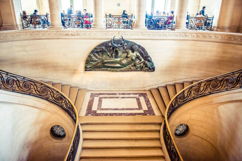 Louvre Stairs editorial image. Image of sightseeing, tourism - 57252380