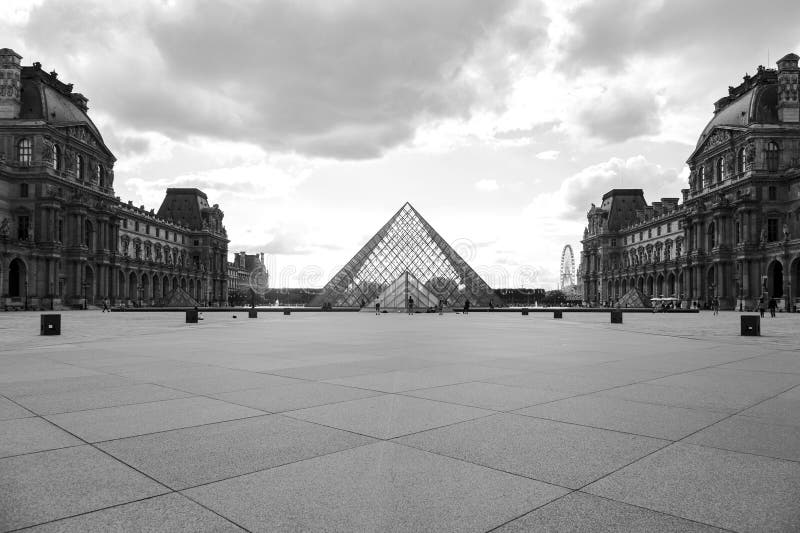 Louvre Museum Pyramid in Paris - France Editorial Stock Photo - Image ...