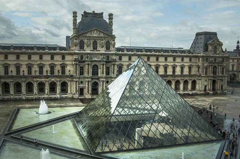 The Louvre, Paris editorial stock image. Image of french - 37756279