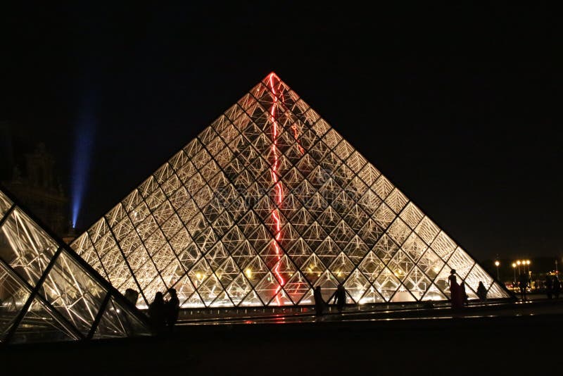 Louvre Pyramid Lit Up at Night Editorial Photo - Image of modern ...