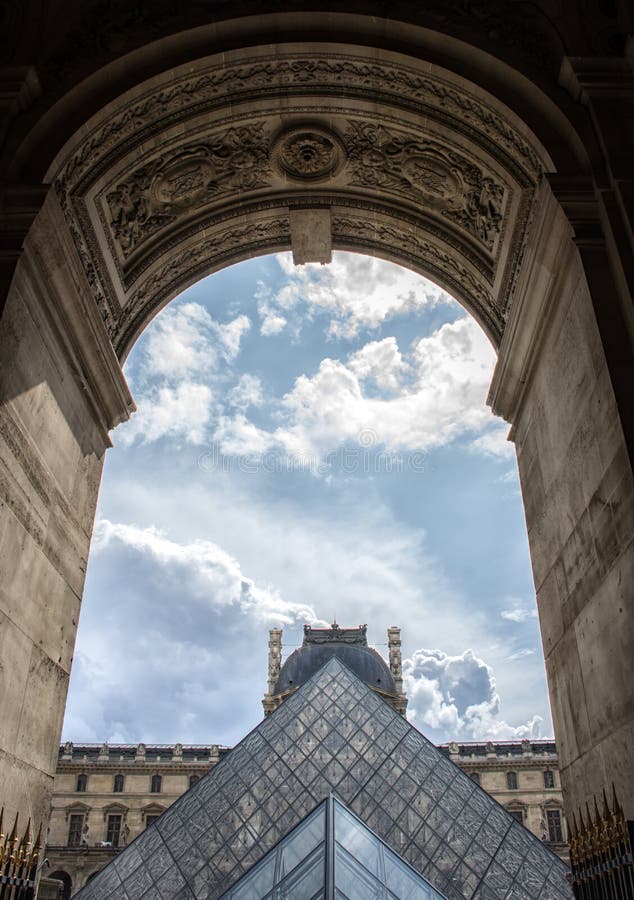 Louvre Pyramid Under Column Editorial Image - Image of view, column ...