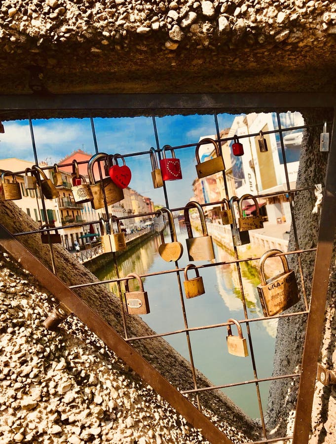 Love lock editorial photography. Image of love, milano - 125288162