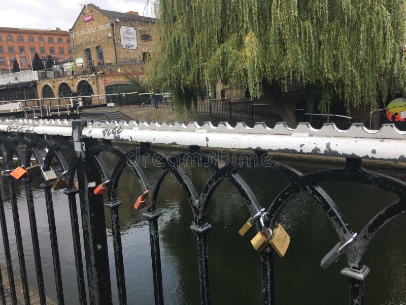 Camden Bridge No. 2 editorial photography. Image of bridge - 102359562