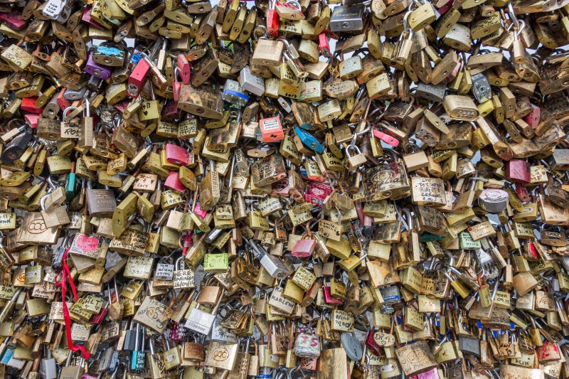 Love Locks on Paris Bridge, Paris, May 2014 Editorial Photography ...
