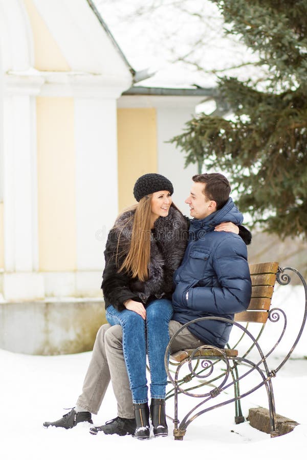 Lovers Kissing on the Bench Stock Image - Image of kiss, people: 29729295