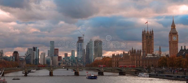 Low-angle of England Cityscape with Big Ben View, Purple and Cloudy Sky ...