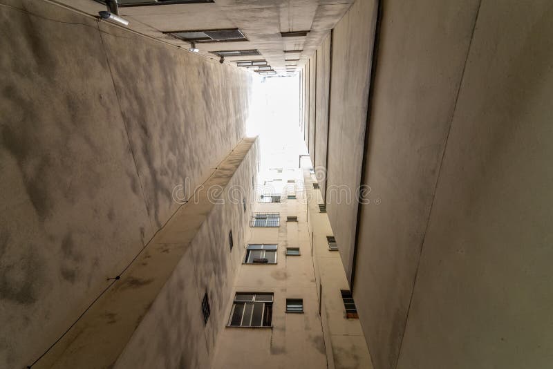 Low-angle of Exterior View of a Tall, Multi-story Building Stock Photo ...