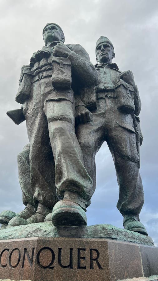 Low Angle Shot of the Commandos Statue Stock Image - Image of statue ...