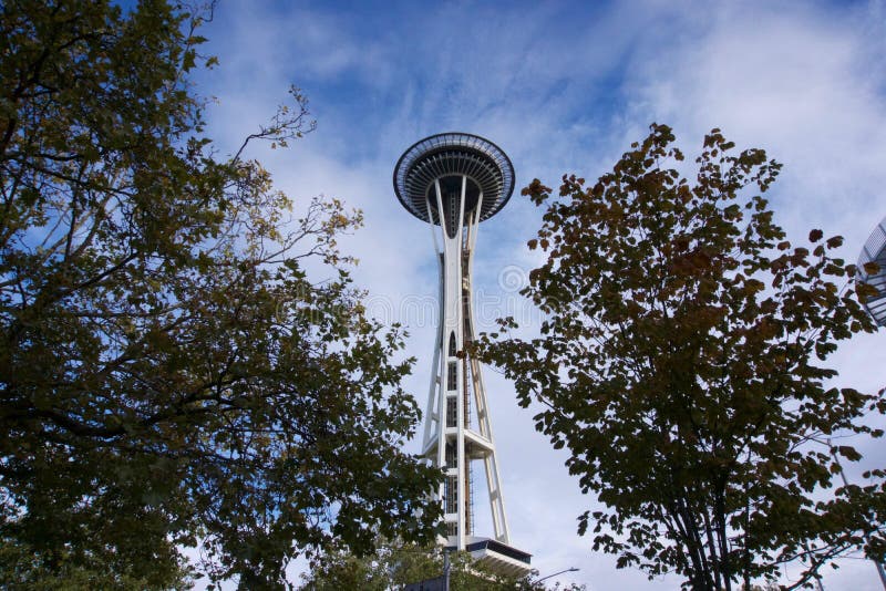 Low Angle Shot of Space Needle Tower in Seatle, Washington Editorial ...