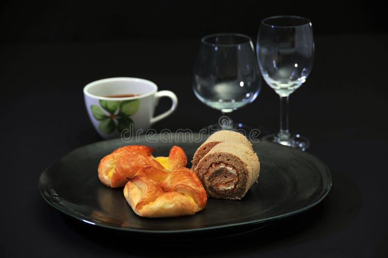 Low key food studio stock photo. Image of roll, transparent - 15155886