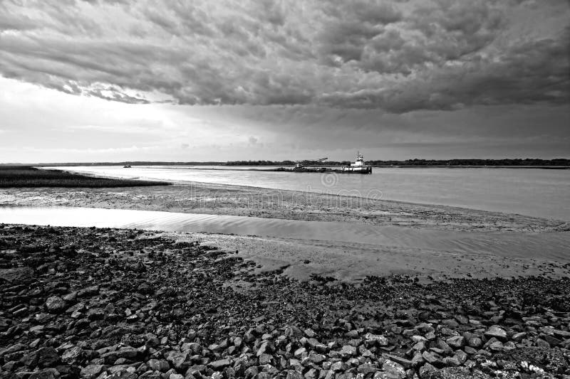 Low tide and angry weather stock image. Image of horizon - 9250587