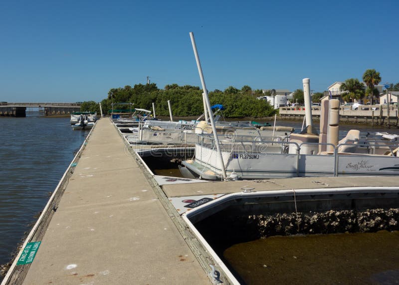 Low Tide at Cedar Key, Florida Stock Image - Image of buildings, sunlit ...