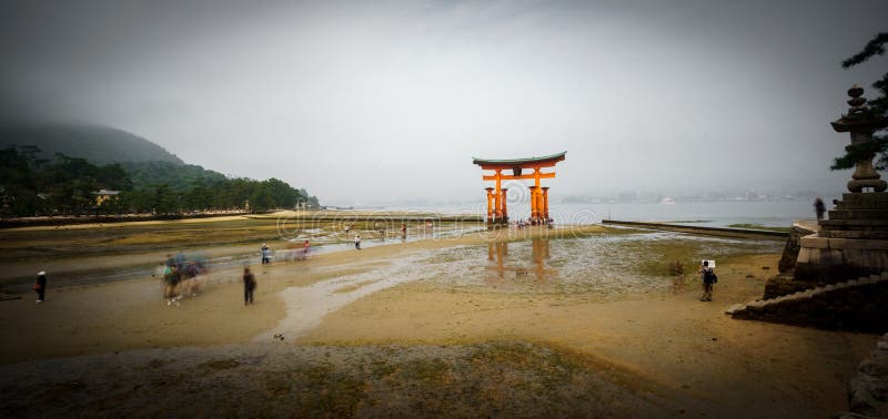 Long Exposure in Miyajima with Low Tide, Japan. Editorial Photo - Image ...