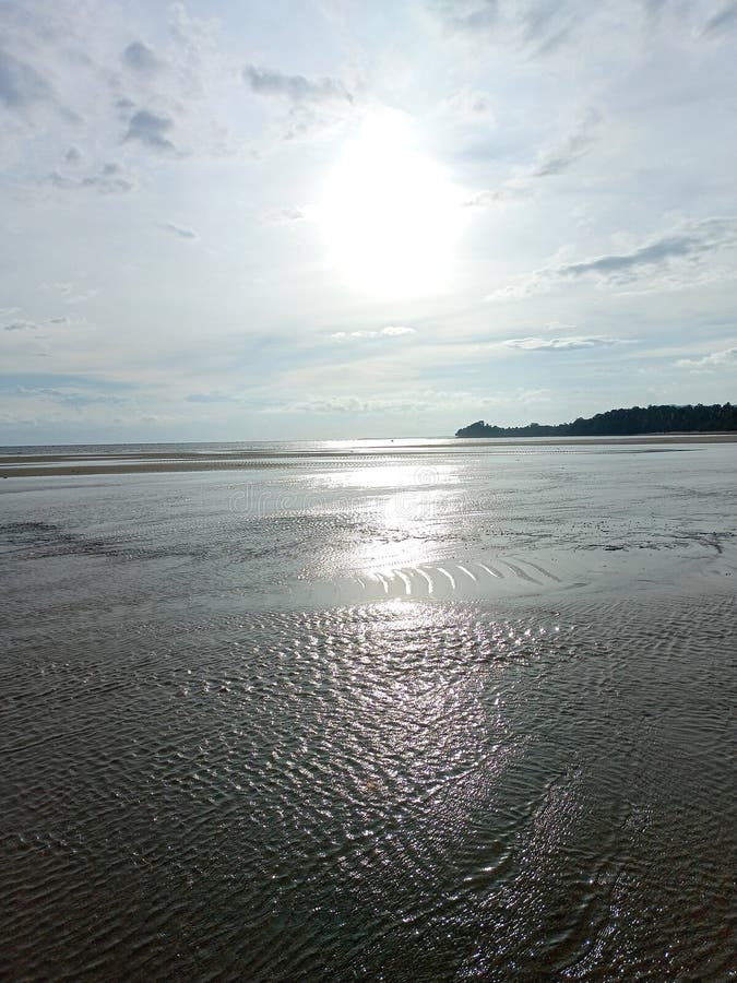 Low Tide Sunday Sunset at the Beach Stock Image - Image of beach ...