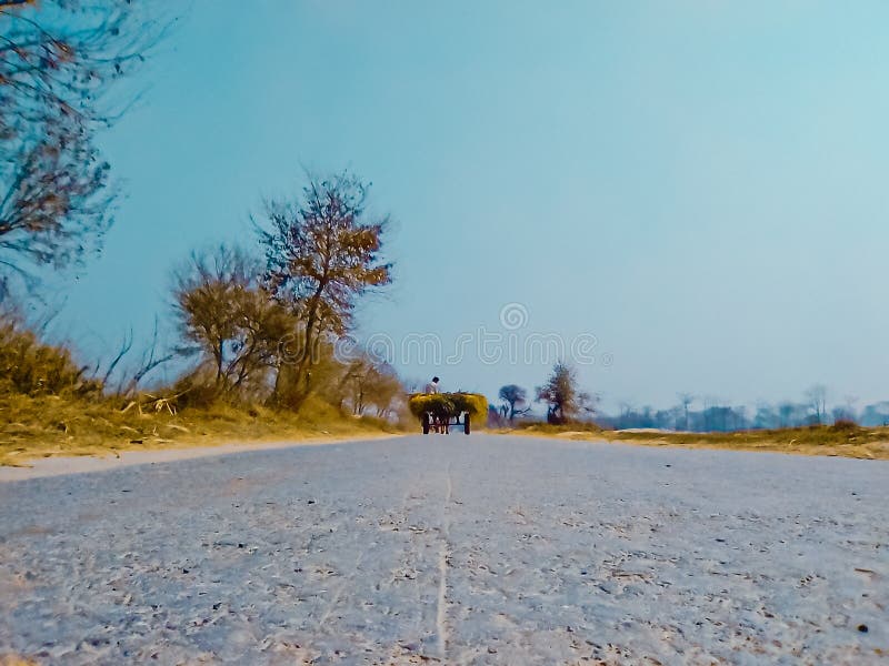 Lower angle pic of a road stock image. Image of angle - 174756697