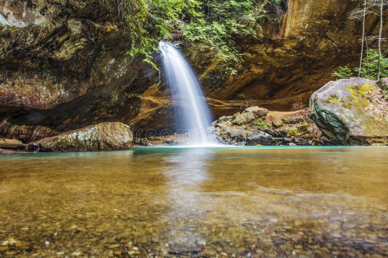 Lower Falls, Old Man& X27;s Cave, Hocking Hills State Park, Ohio Stock ...