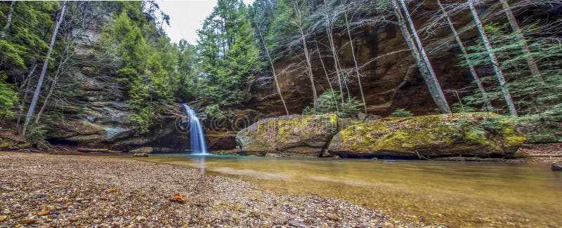Lower Falls, Old Man& X27;s Cave, Hocking Hills State Park, Ohio Stock ...