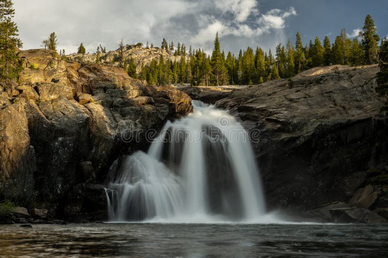 Lower Glen Aulin Falls stock photo. Image of canyon - 276777540