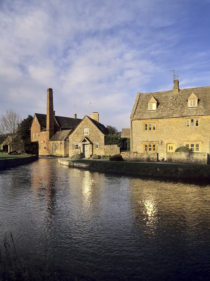 Lower slaughter stock image. Image of cotswolds, house - 23208673