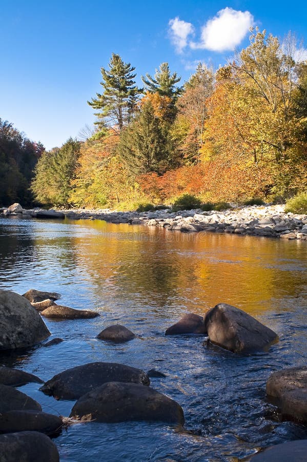 The loyal sock creek stock image. Image of peaceful, skies - 11290465