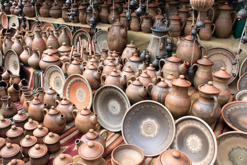 Loza De Barro En El Mercado Imagen de archivo - Imagen de eastern ...