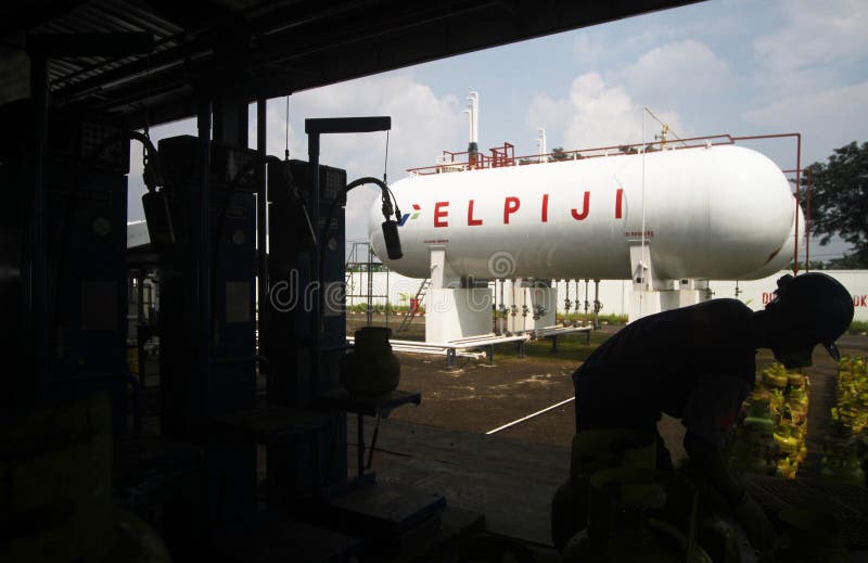 Empty Gas Cylinders at Yellowknife S Public Dump Editorial Image ...