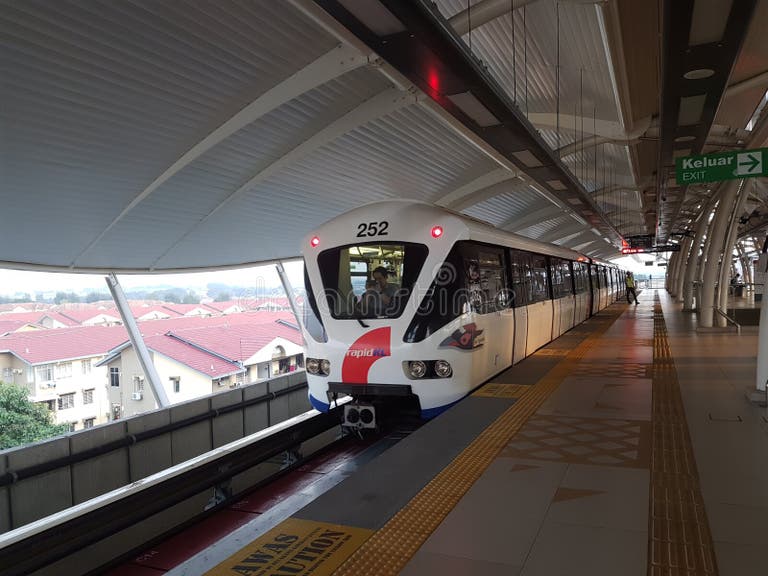 LRT Train editorial photo. Image of public, transport - 75856601