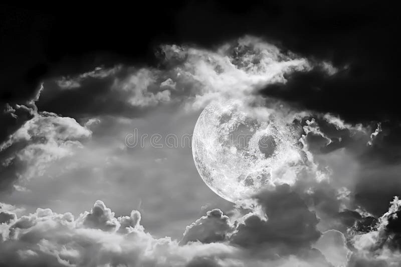 Lua Cheia Com Fundo Preto E Branco Do Céu Imagem de Stock - Imagem de ...