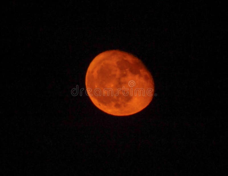 Lua Vermelha Completa Na Noite Foto de Stock - Imagem de vermelho ...