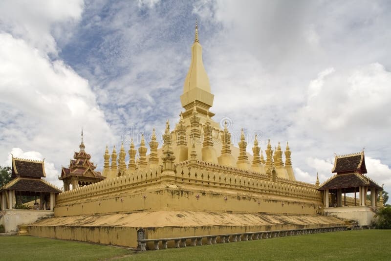 That Luang, Laos stock image. Image of landmark, buddha - 4533303